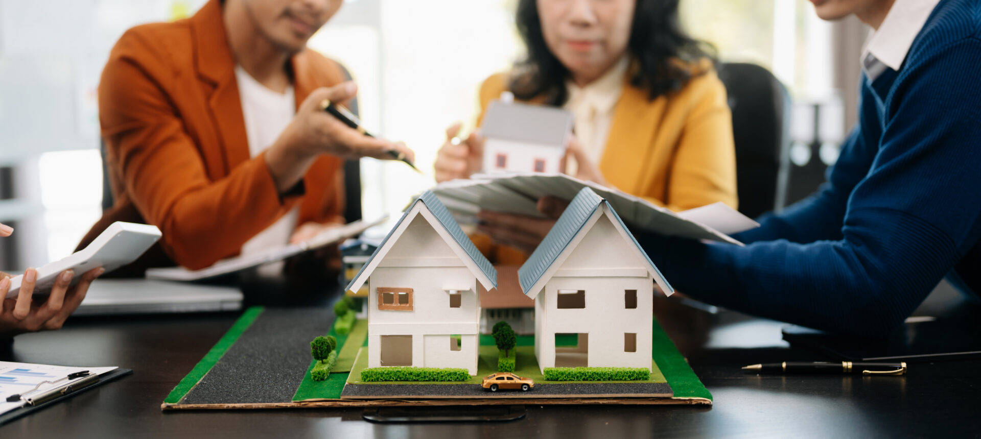 Build a Thriving Community: The Benefits of HOA Property Management ...